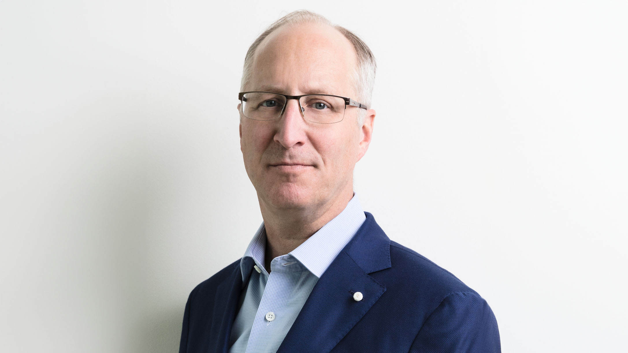 Governance - Board of Directors - Person Details - Knowles Corp.