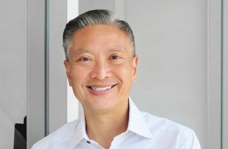 Governance - Board of Directors - Person Details - Knowles Corp.